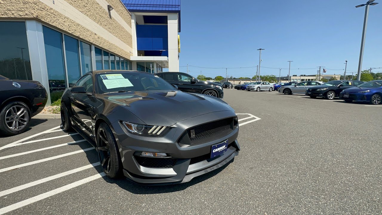2016 Ford Mustang Shelby GT350 walkaround and horn - YouTube