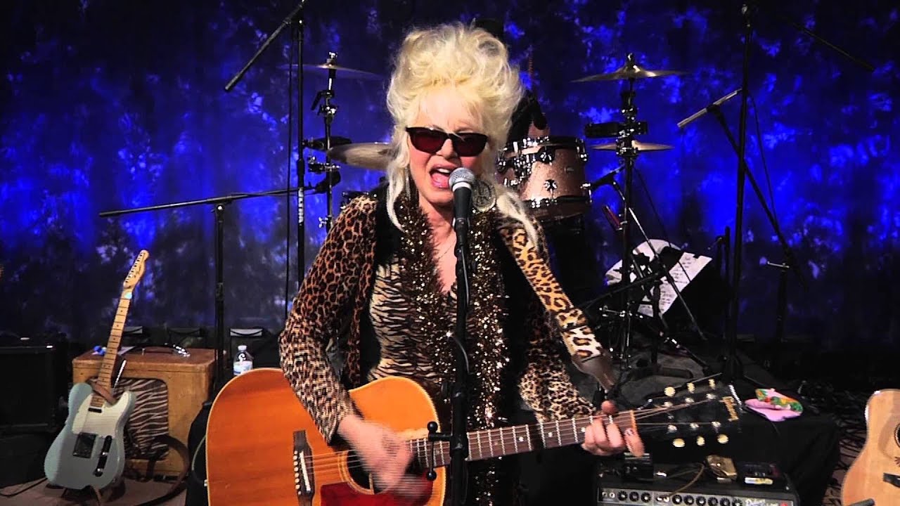 Christine Ohlman | The Beehive Queen - Advice For New Artists - YouTube
