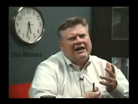 Des Moines Author Tim Pratt Discussing "My Life With Ewa" - YouTube