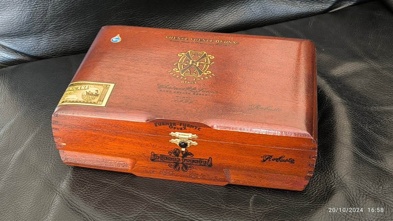 Fuente Fuente Opus X Robusto, Rare State Reserve (1992) 1 - YouTube
