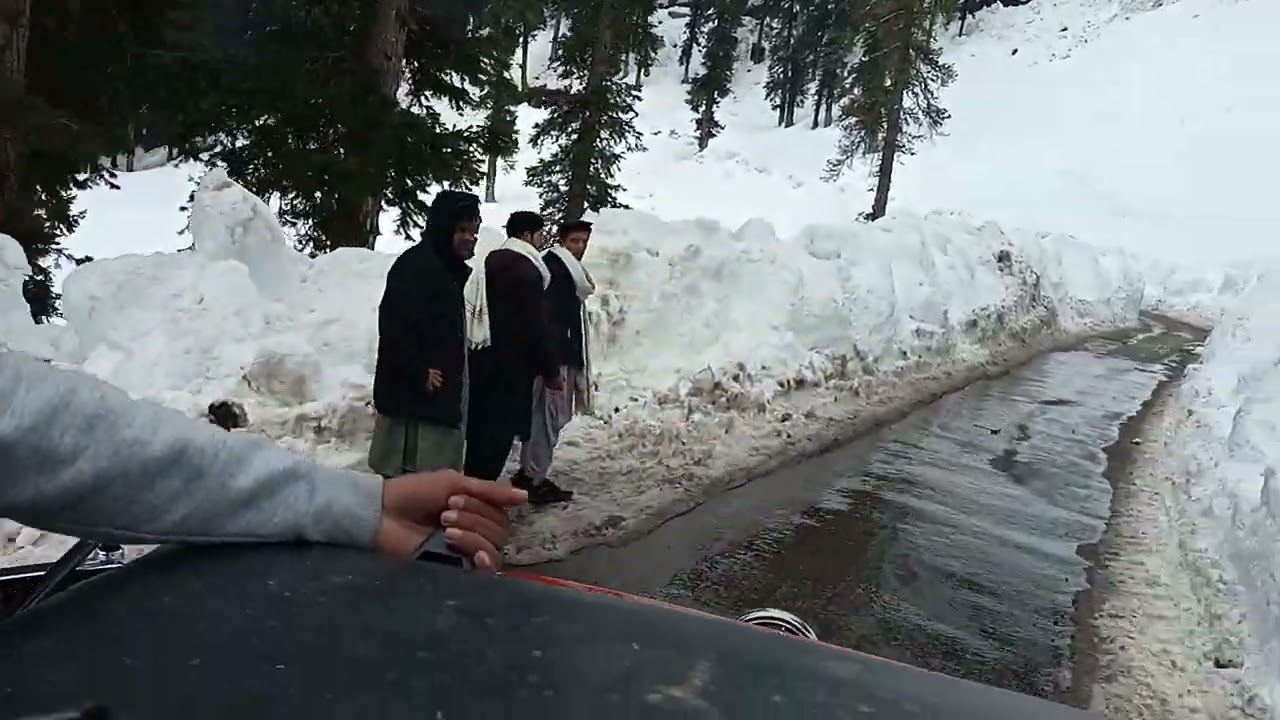 Sudan Gali sa ganga choti Tak jeep ka Safar burf ma. - YouTube