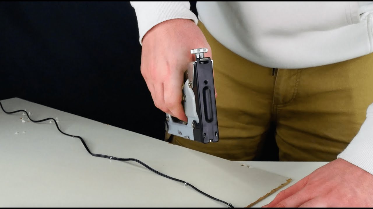 Agrafeuse Cloueuse Multifonctions + 1200 Agrafes Fournies - Comment ...