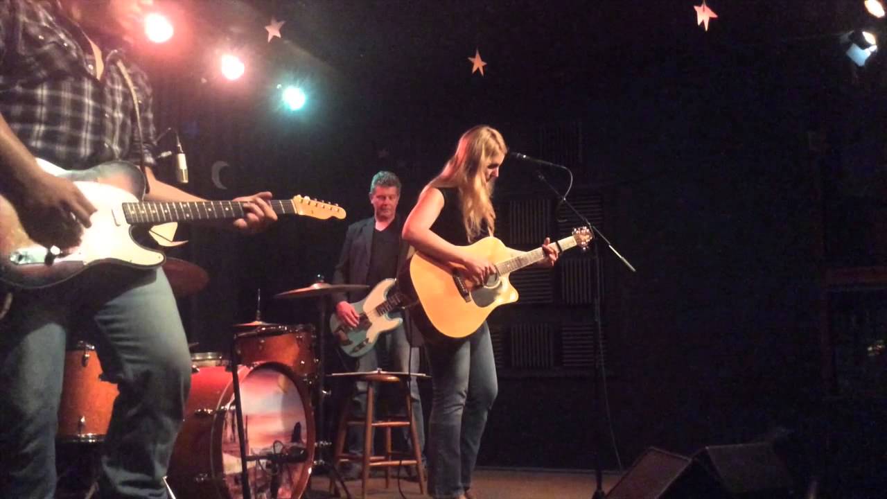 Zoe Muth & the Lost High Rollers - My Old Friend (2014) - YouTube