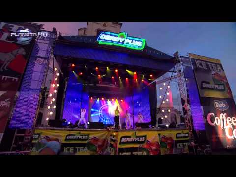 TSVETELINA YANEVA - MOMICHE ZA VSICHKO / Цветелина Яева - Момиче за всичко, live 2010