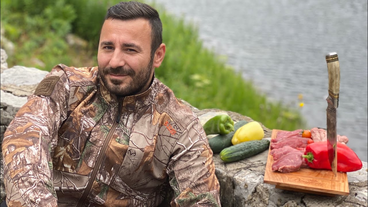 Lovačka kuća Seje Brajlovića - Roštiljanje sa malom rajom 🤗 - YouTube