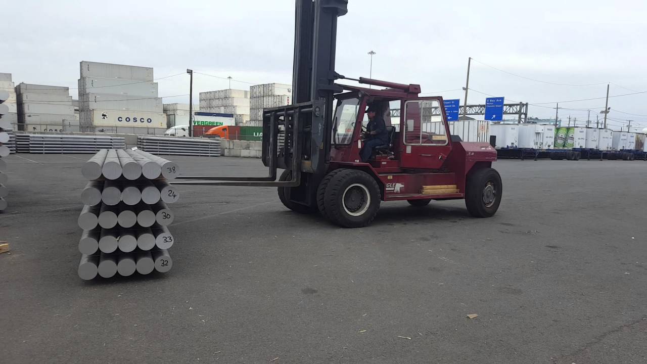 Aluminum billet offloading - YouTube