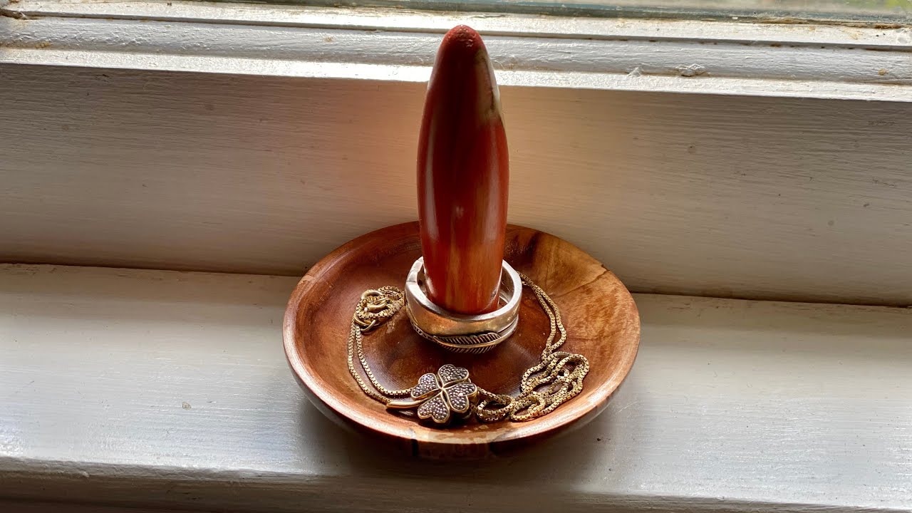 Turned Ring Post- Alan Stratton Inspired - YouTube