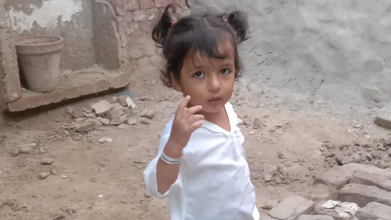 Sweet Eshal fatima winter shorts - YouTube