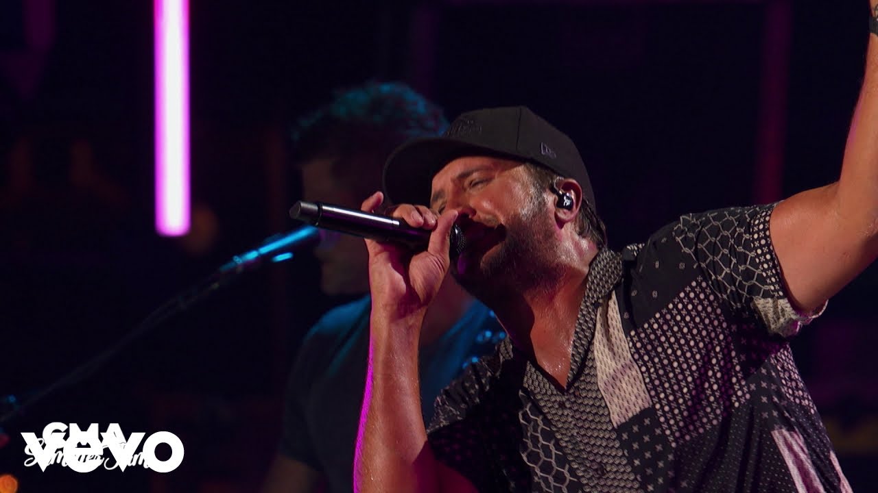 Luke Bryan - Down To One (Live From CMA Summer Jam) - YouTube