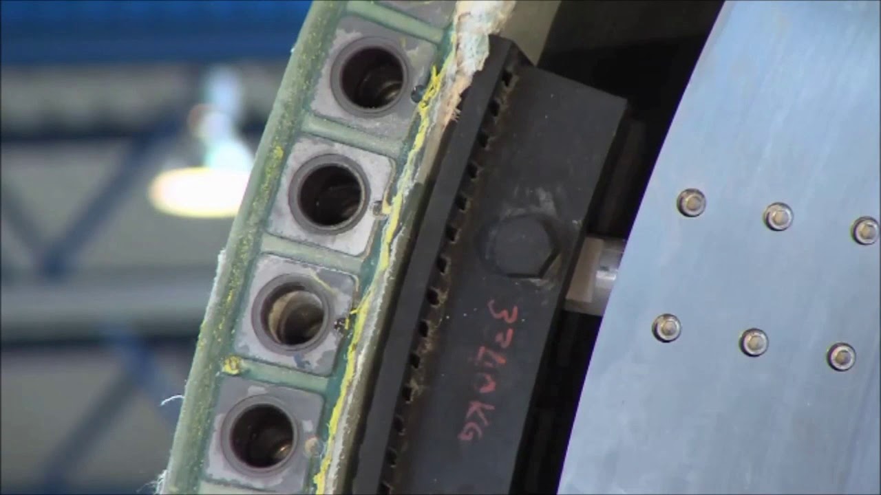 MIRAGE MACHINES - Орбитальная фреза для обработки лопастей ветротурбин ...