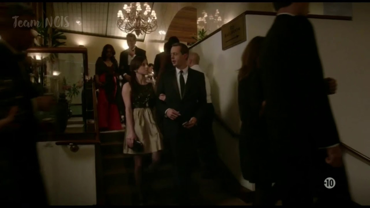 NCIS - 11x12 complications au gala de Mcgee ... - YouTube