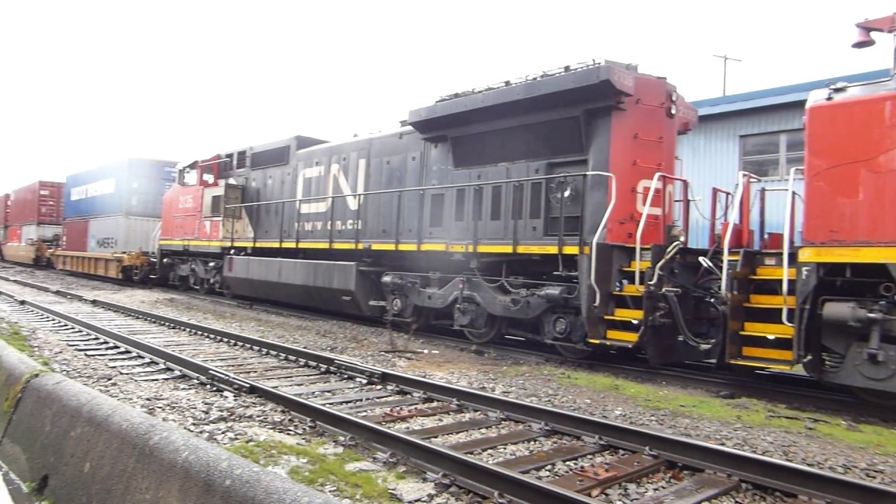 cn 2515 at the front of a contaner train - YouTube