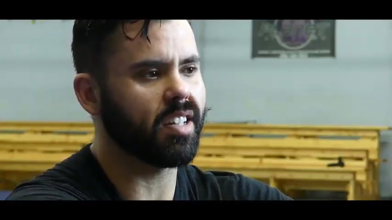 Sean DeMars - 10th Planet Decatur Profiles - YouTube