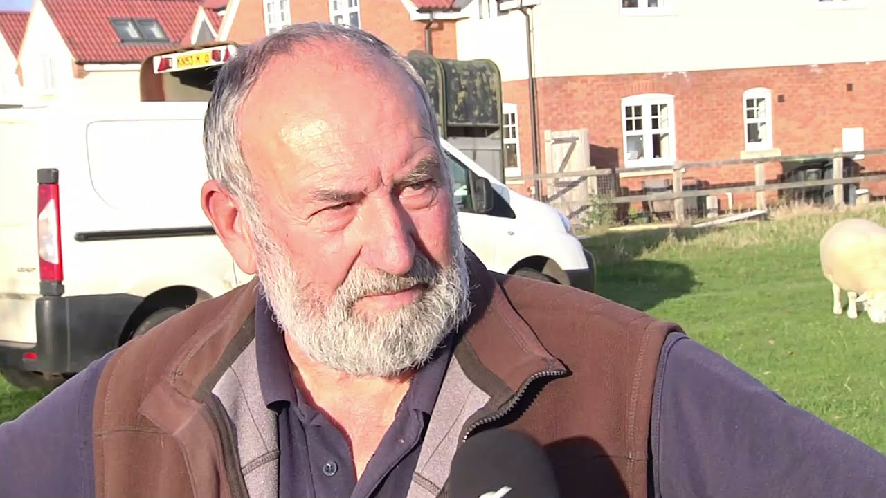 KEITH ROBINS INTRODUCTION - YouTube