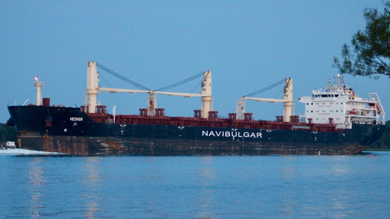 Saltwater Ship Vezhen - YouTube