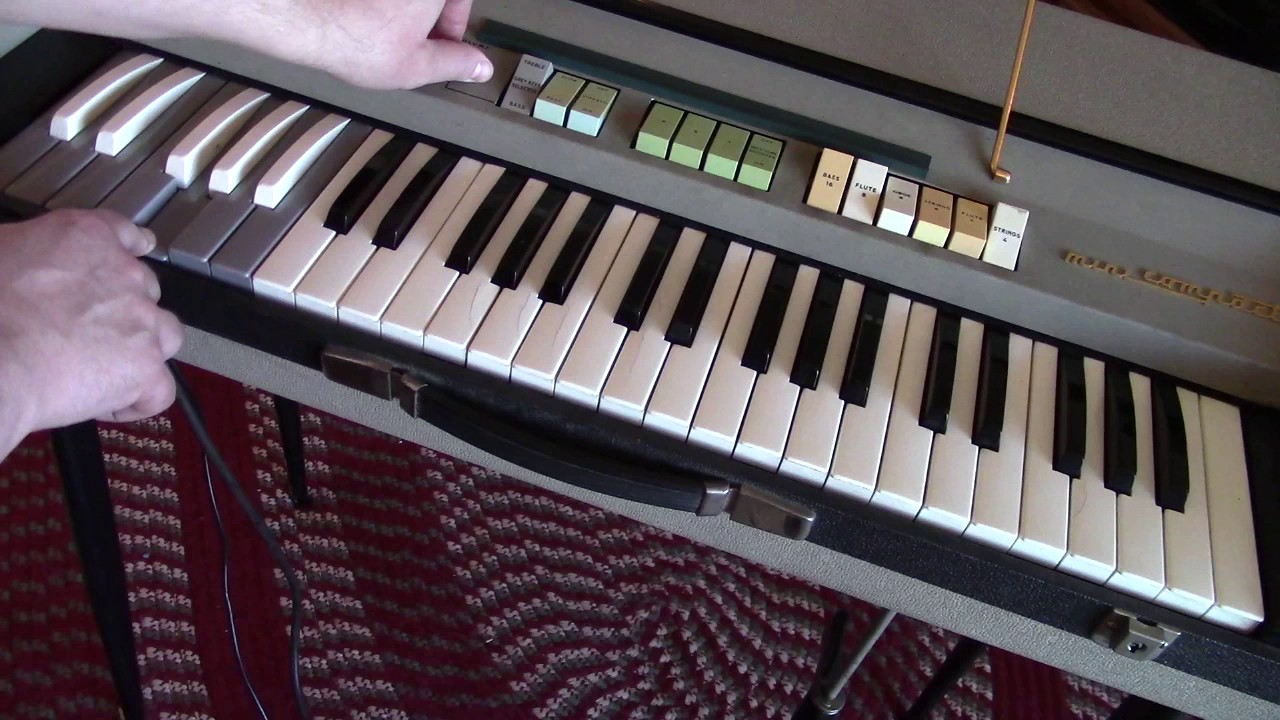 1968 Farfisa Mini Compact Deluxe Rev 3 Combo Organ - YouTube