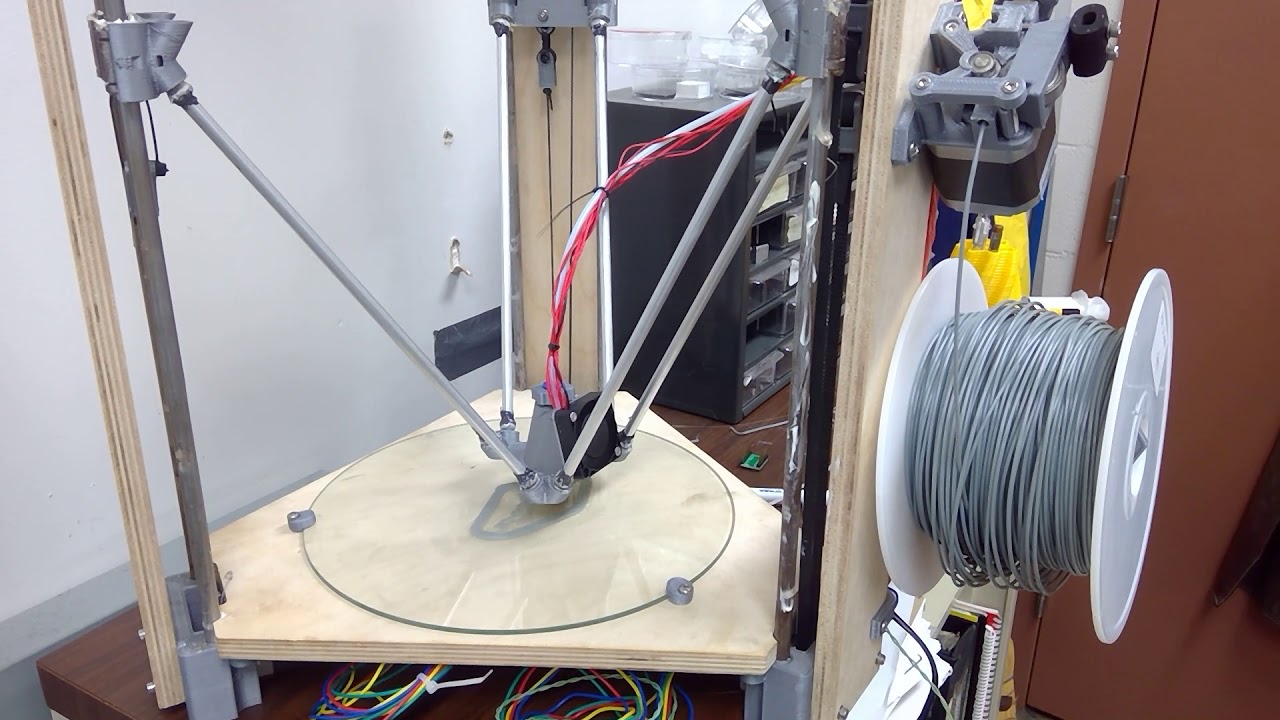 Athena II 3d Printer Printing First Layer - YouTube