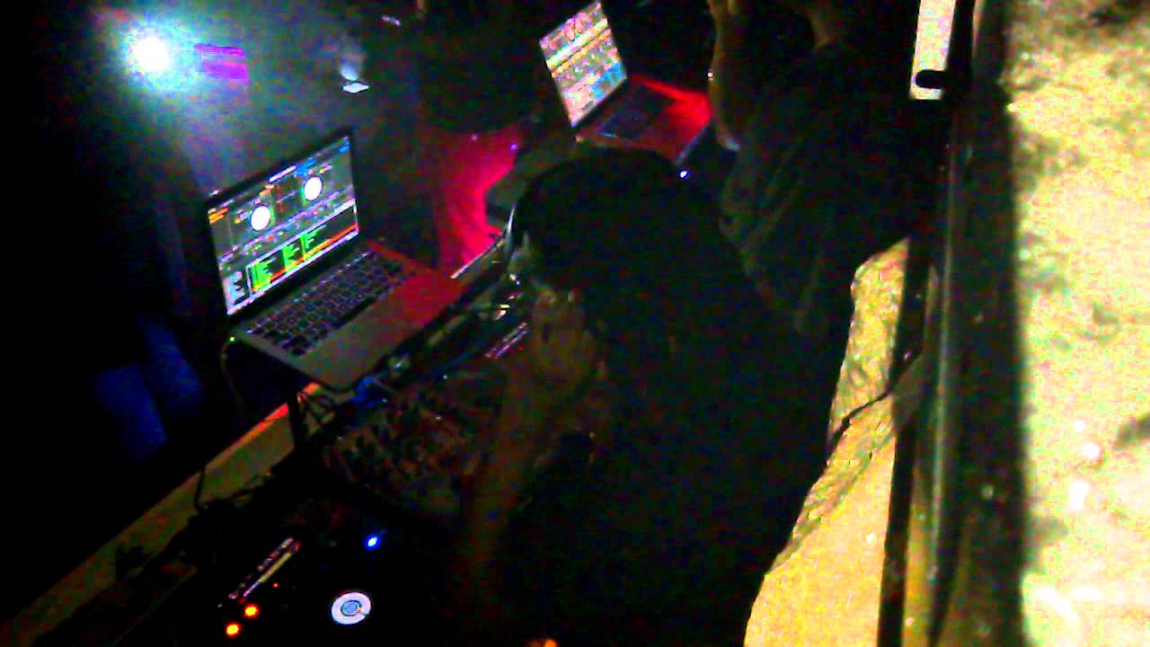 Simple Simon Supremacy Sound Friday Reggae Heroes - YouTube