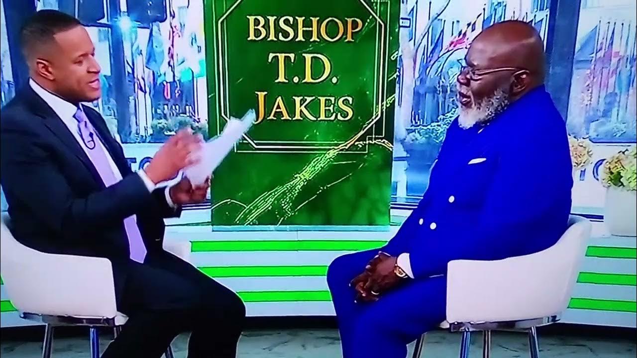 BISHOP T.D.JAKES: Explains his medical emergency ( During Sunday Service) - YouTube