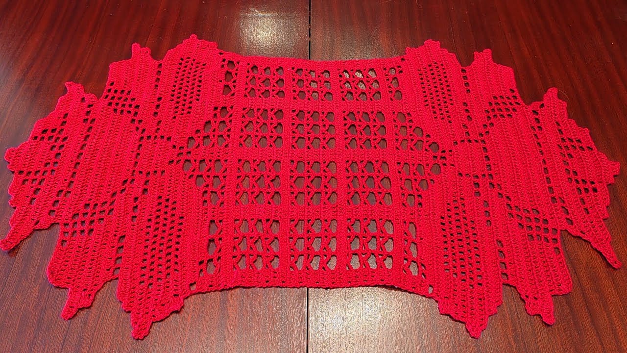 Crochet Christmas Bell Runner - YouTube