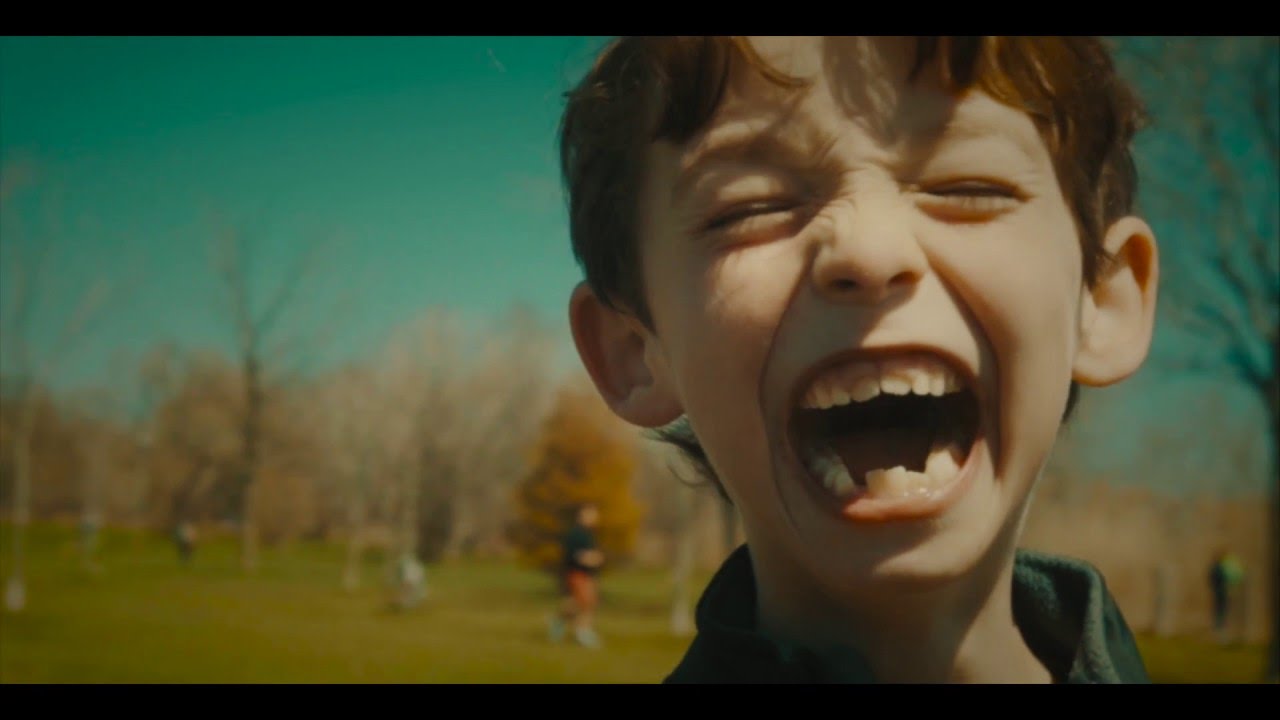 Max - short film trailer - YouTube