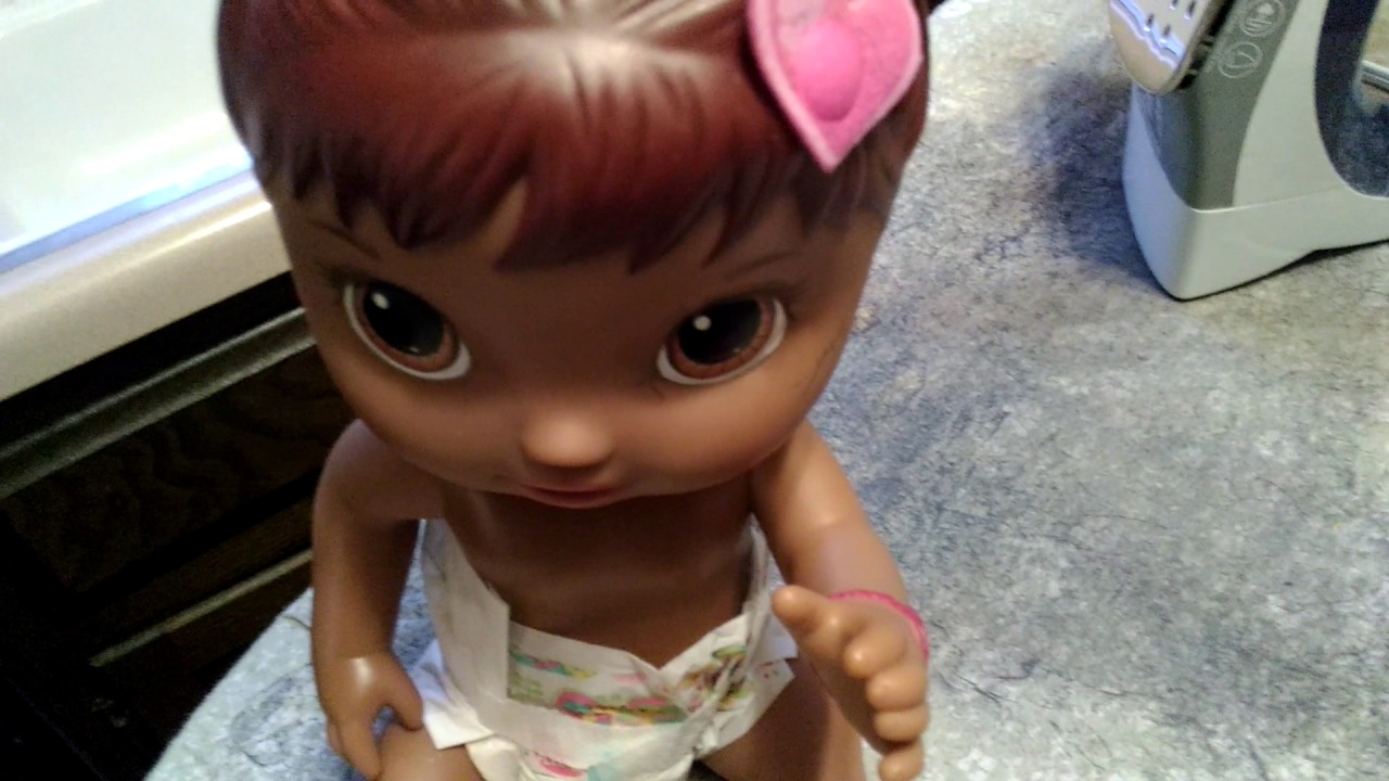 One of the babies drow on themselves - YouTube