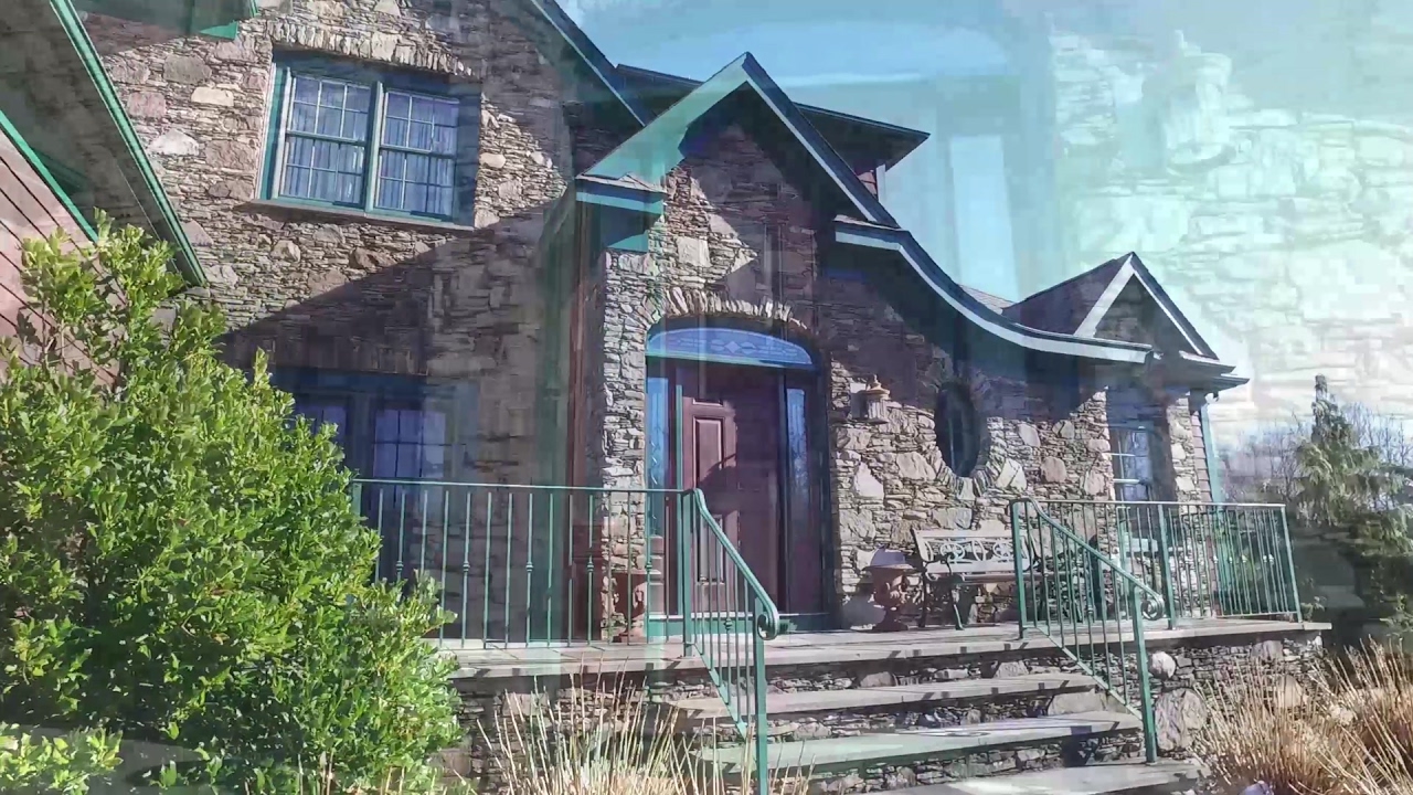 160 Fairway DR, Somerset, MA 02726 - YouTube