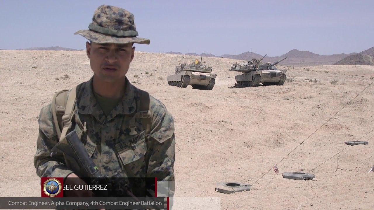 Marine Reserve units conduct obstacle clearing during ITX 4-18 at ...