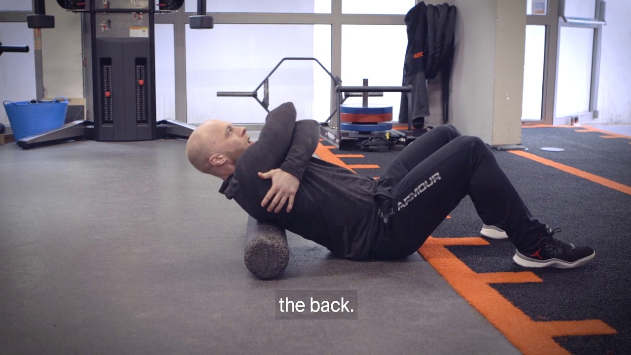 Foam Rolling the Thoracic (Mid back) - YouTube