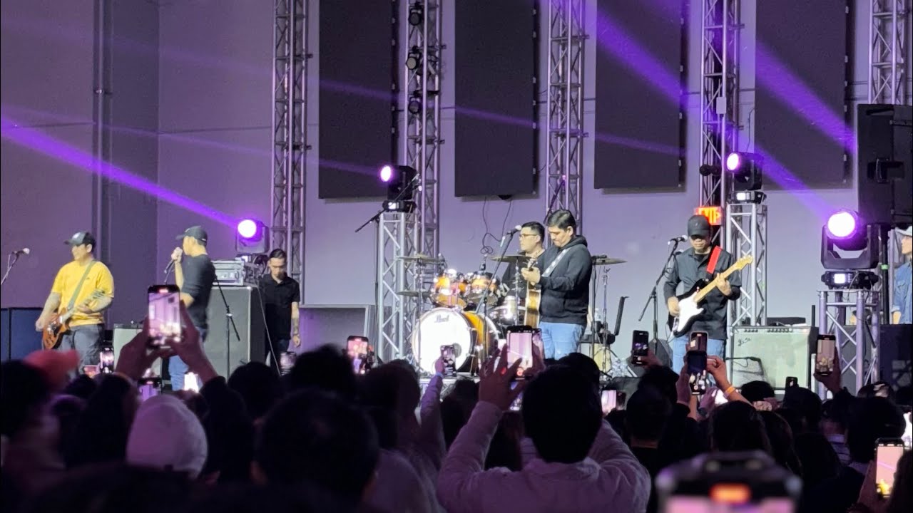 Parokya Ni Edgar - Buloy (live in chicago 2023) - YouTube