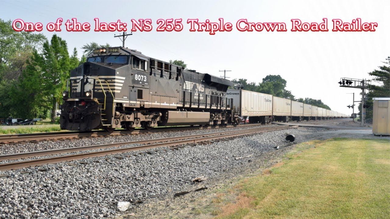 NS ES44AC 8073 leads NS 255 WB Triple Crown Roadrailer in Clymer Indiana - YouTube