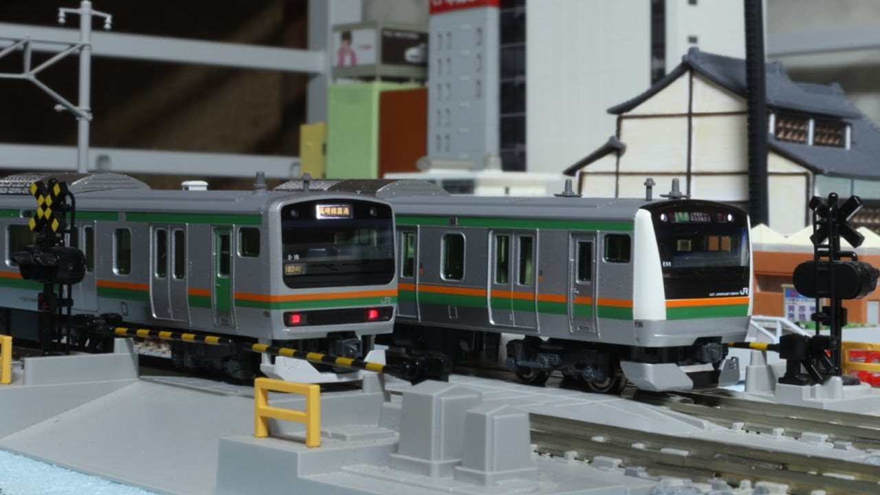 Nゲージ KATO E231系&E233系 東海道線 すれ違い走行集 - YouTube