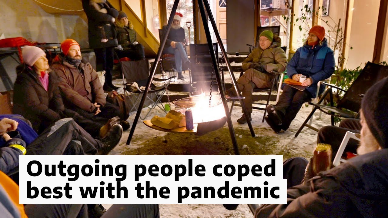 Outgoing and structured people coped best with the pandemic - YouTube
