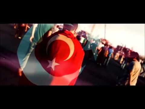 Grup Tillo Ömer Faruk Gözoğlu Düeti ortağız bir namusa 15 Temmuz Demokrasi Nöbeti Şanlıurfa