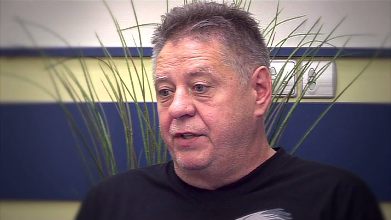Kreativ Dental Clinic Reviews - Peter Grieger, Germany - YouTube