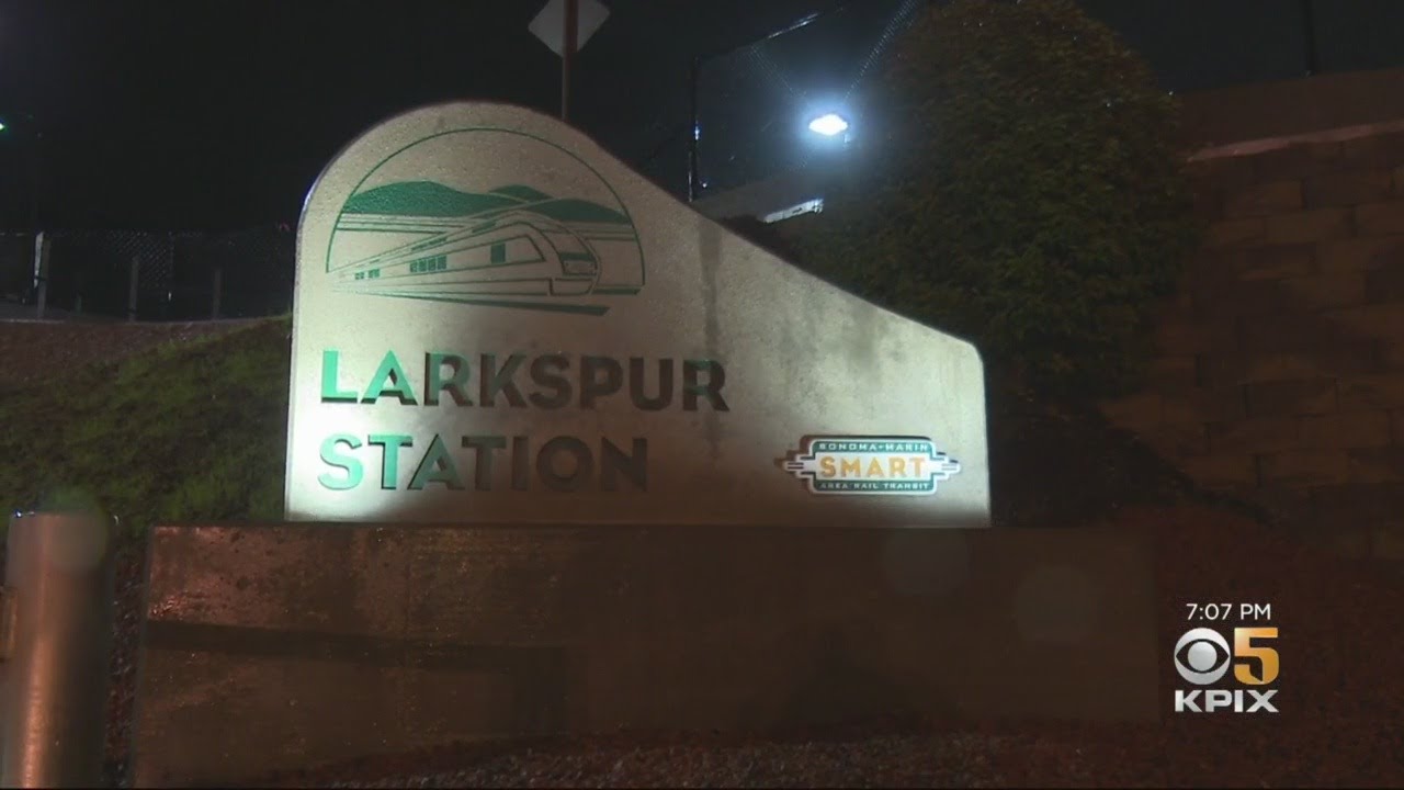 North Bay Commuters Begin Using SMART Train's New Larkspur Extension ...