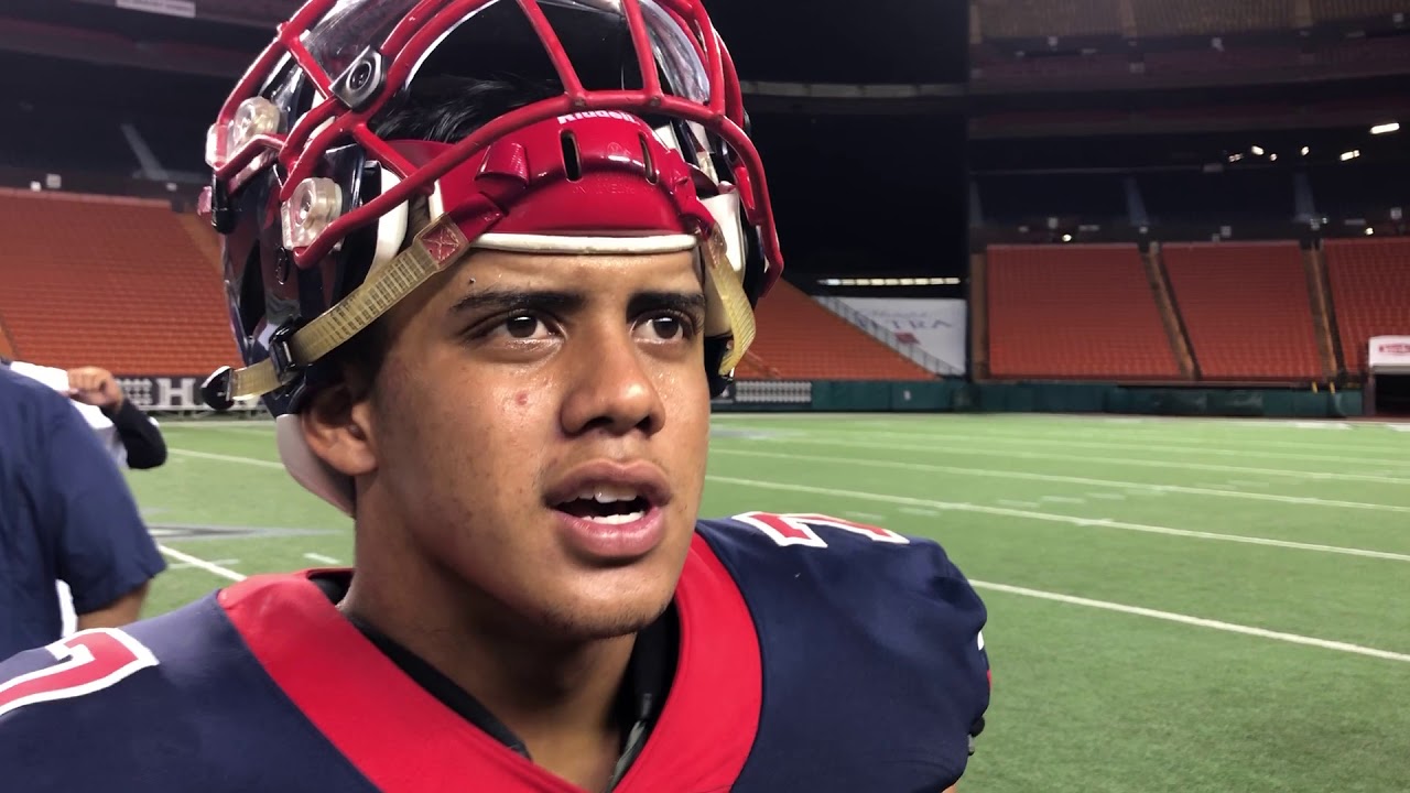 Saint Louis QB Jayden de Laura on gritty playoff win over No. 2 Punahou ...