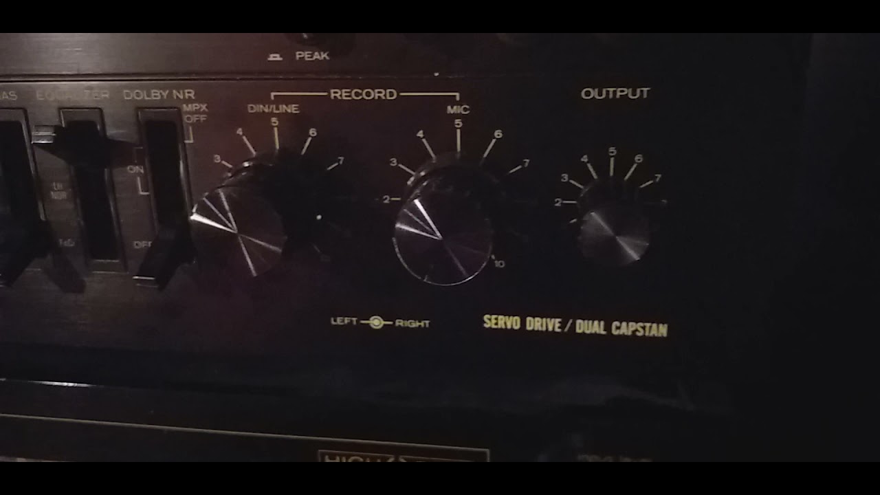 Hitachi D-900 cassette deck 3 head - YouTube