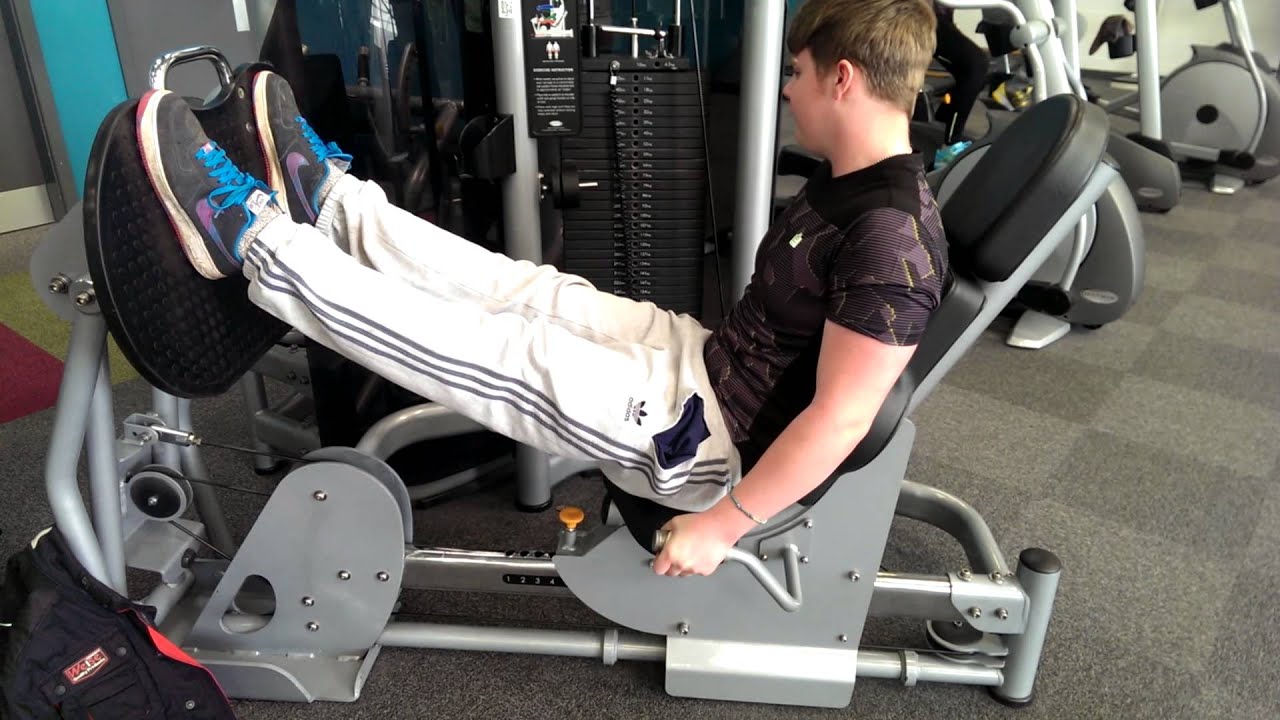 16 year old leg press 175 kg - YouTube