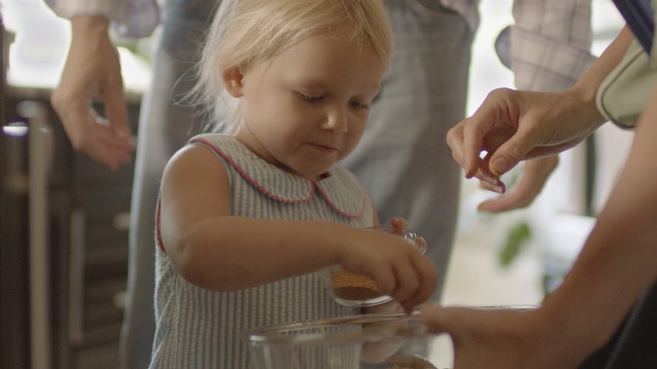 Shrimp and Corn Stew with the LaRose family - YouTube