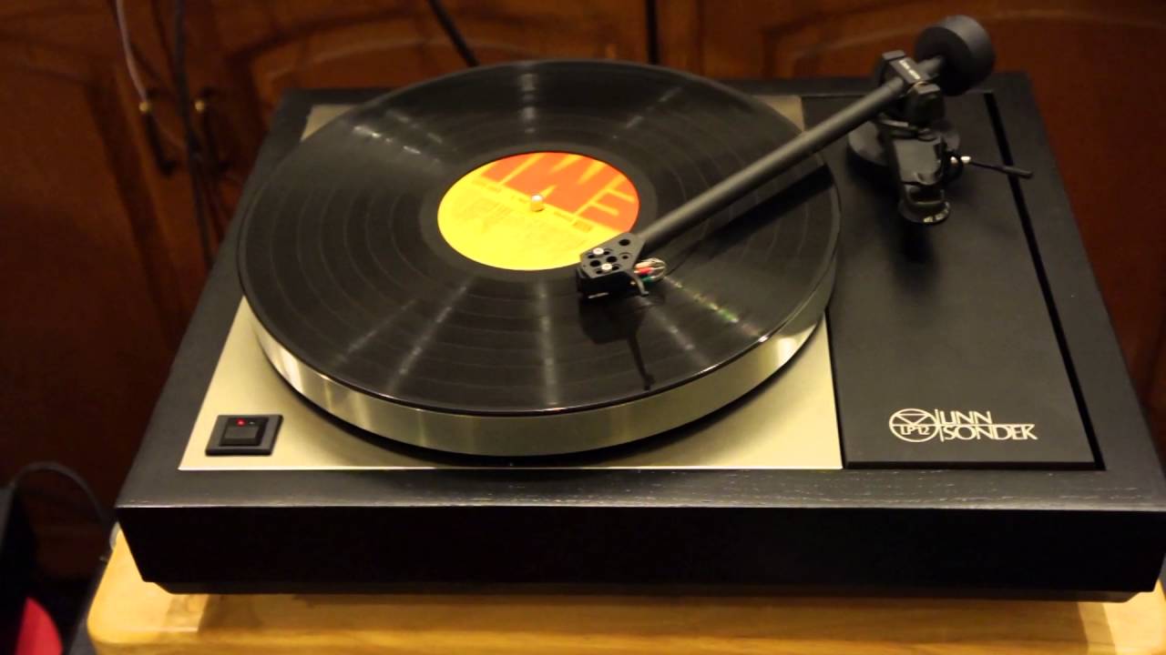 Linn LP12 set up for customer - YouTube
