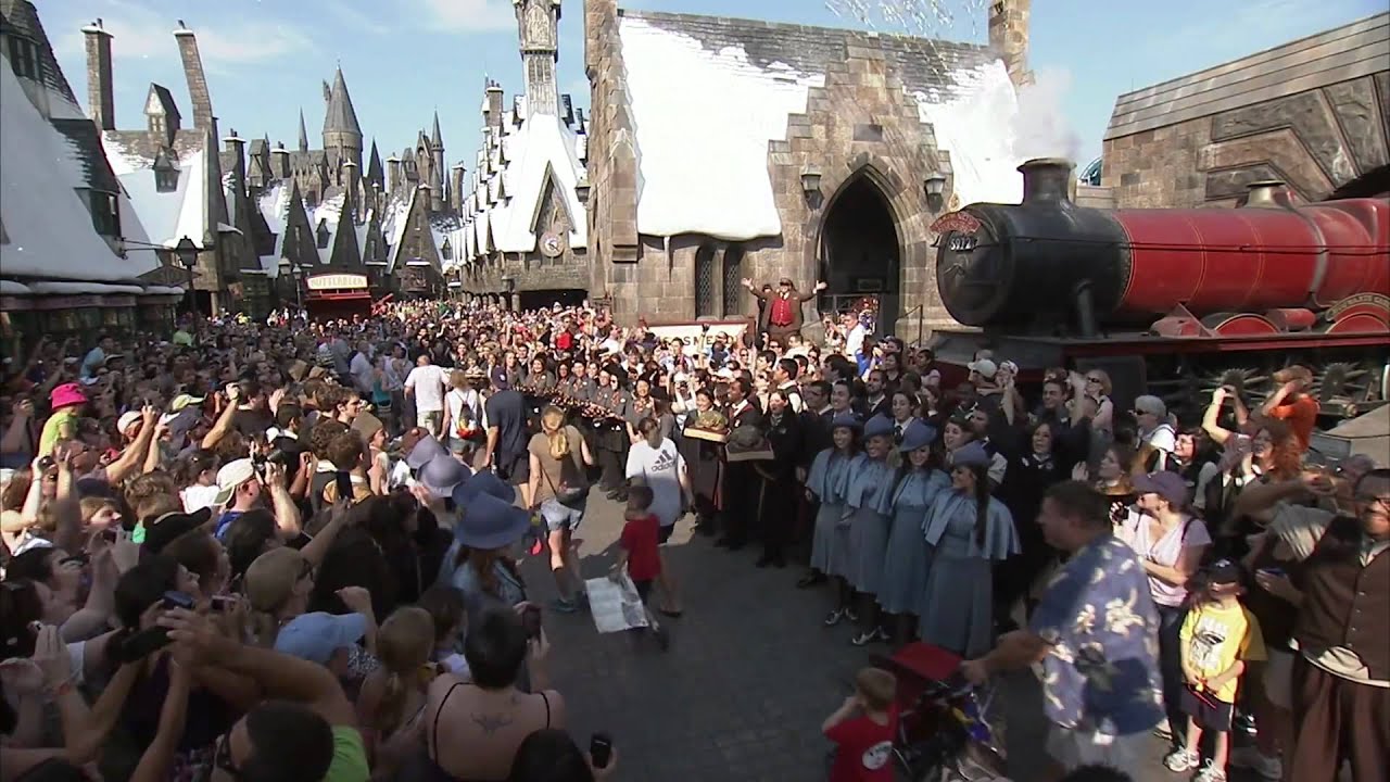 Anniversary of Wizarding World of Harry Potter celebration - Universal ...
