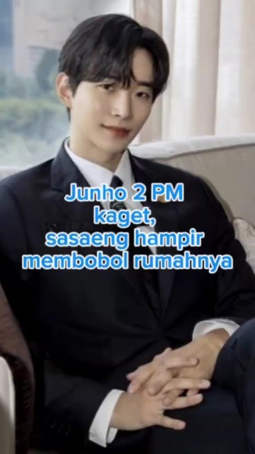 Junho 2 PM kaget, sasaeng hampir membobol rumahnya - YouTube