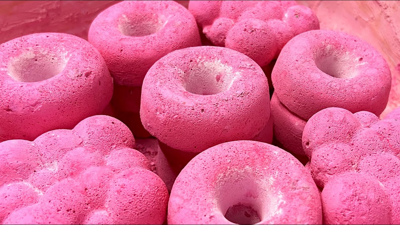 🫧🍩 Bubbles & Donuts Gym Chalk ASMR - YouTube