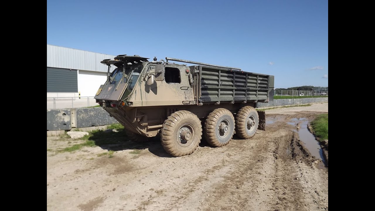 Alvis Stalwart Mark 2 HMLC on Bovington Arena - YouTube