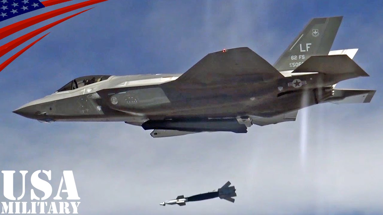 F-35戦闘機(自衛隊採用のA型)がレーザー誘導爆弾を投下 - F-35A Lightning II GBU-12 Laser-guided ...