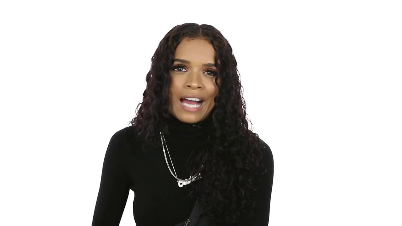 Cristina Mackey Parents Splitting by Age 4, Divorced by Age 10, How It ...