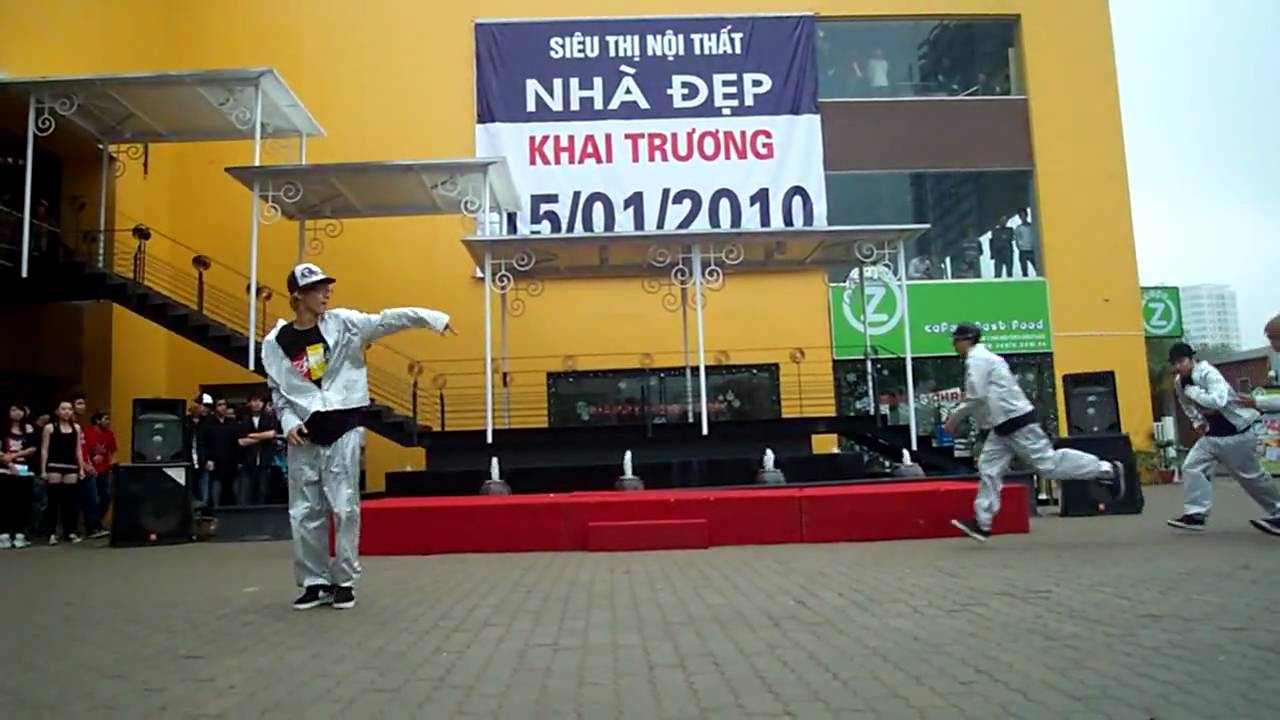 Funky Lover (Big Toe Crew) - Thien Son Plaza - 02/01/2010 (p1) - YouTube