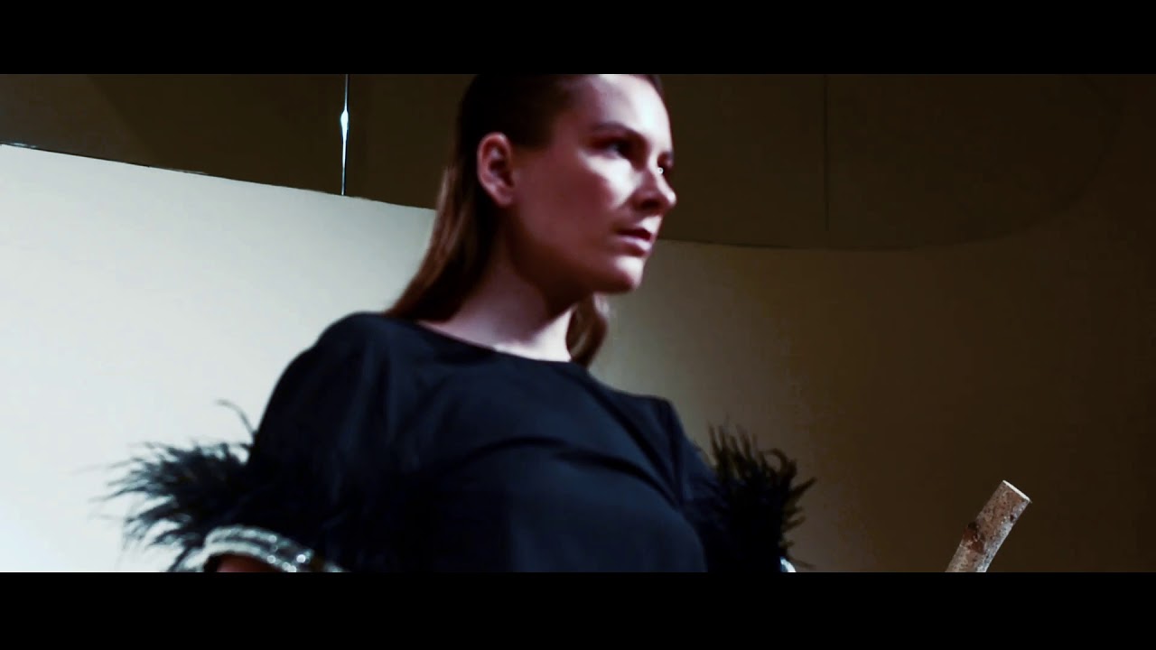 Francesca Castellano: Fashion Show S/S19 - YouTube