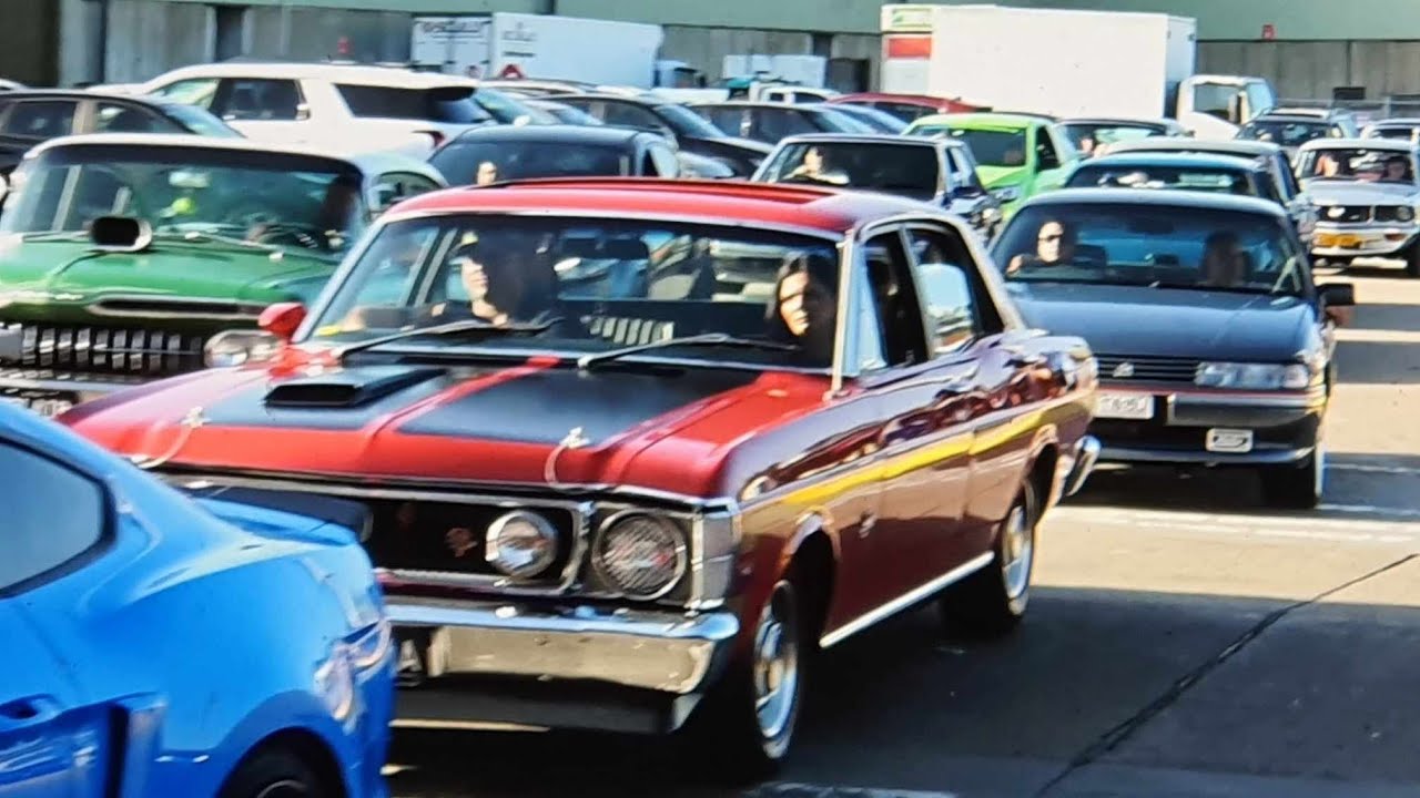 Killer tuner car chaos arriving @ car show Sydney, Homebush Automotive ...